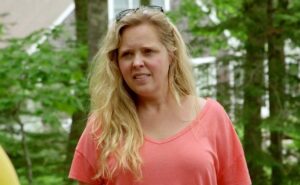 Ashley Morrill From Maine Cabin Masters: Early Life, Body Measurements ...